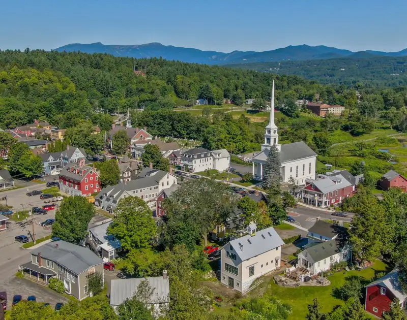 Boston to Vermont limo Service by Northeastern Limo